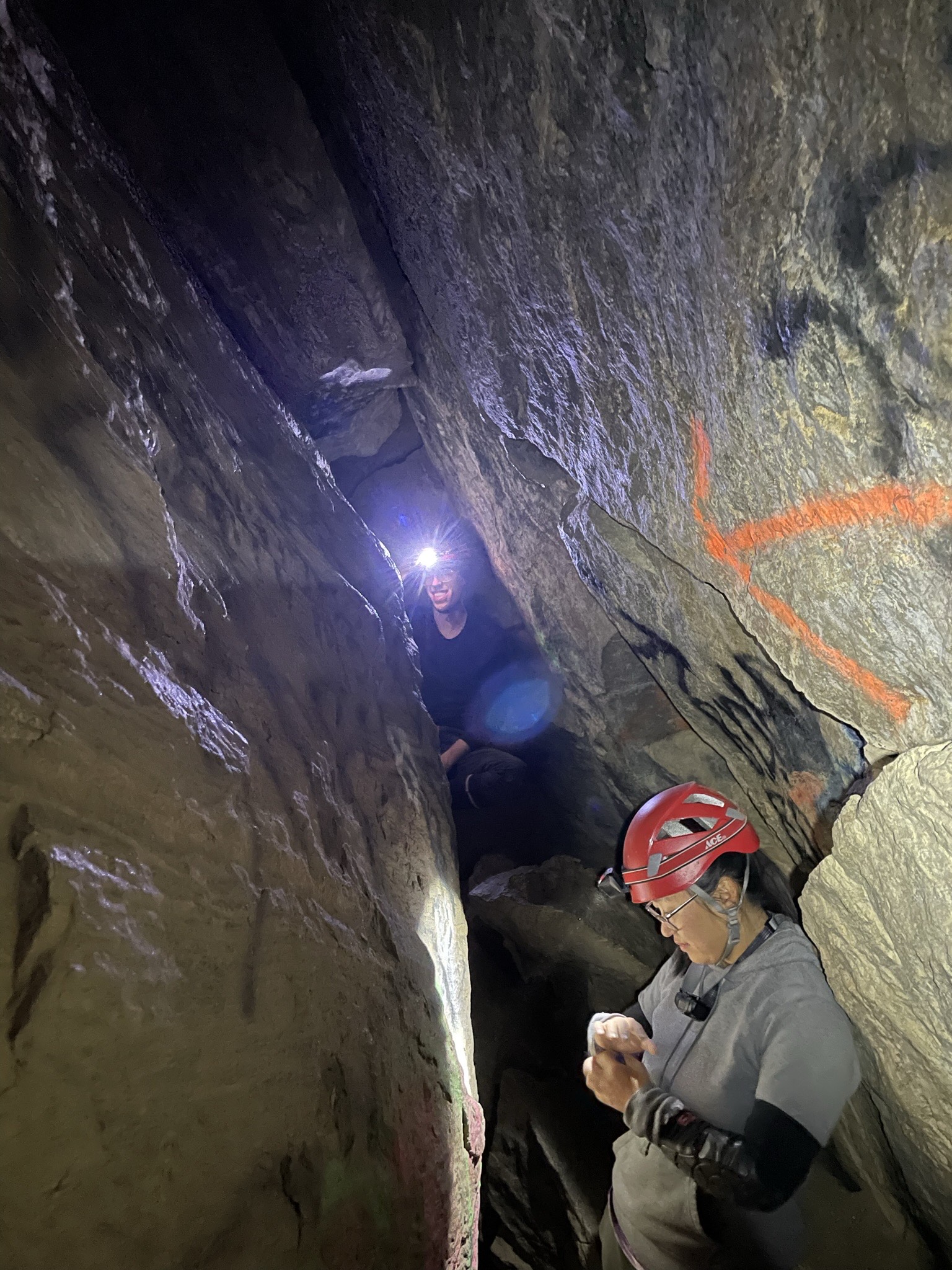 Fault Caves - Cave near Golden, Colorado - Free Arenas
