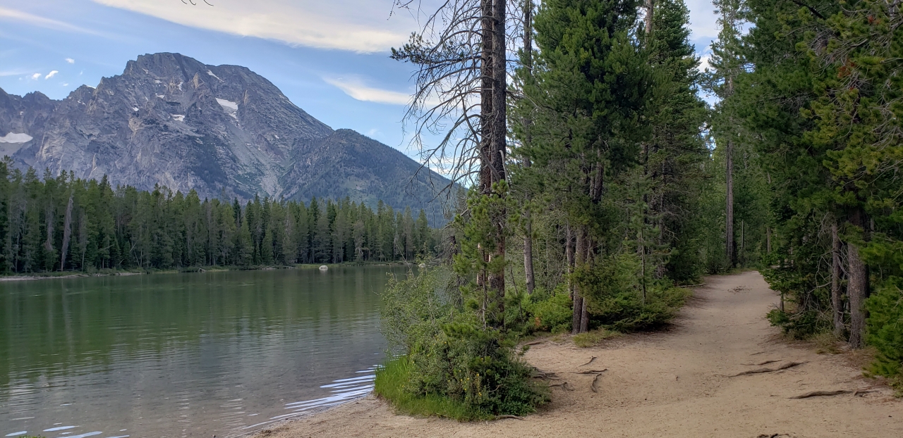 String Lake - Canoe, Hike, Kayak, and Swim near Alta, Wyoming - Free Arenas
