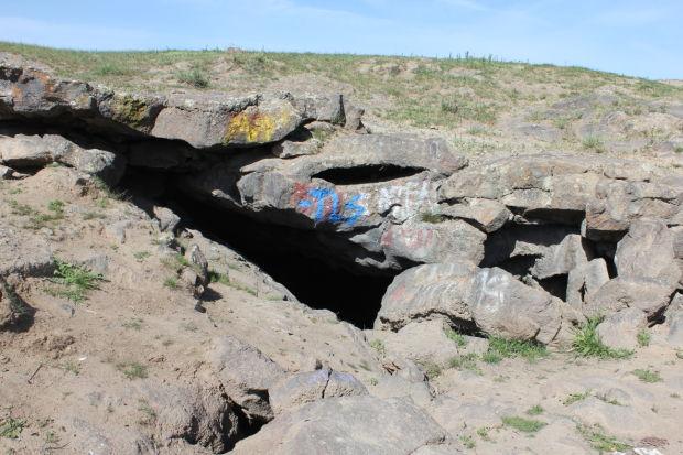 Kimama Wind Caves - Camp and Cave near Paul, Idaho - Free Arenas