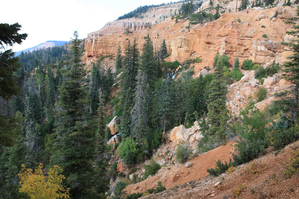 Cascade Falls - Hike near Cedar City, Utah - Free Arenas