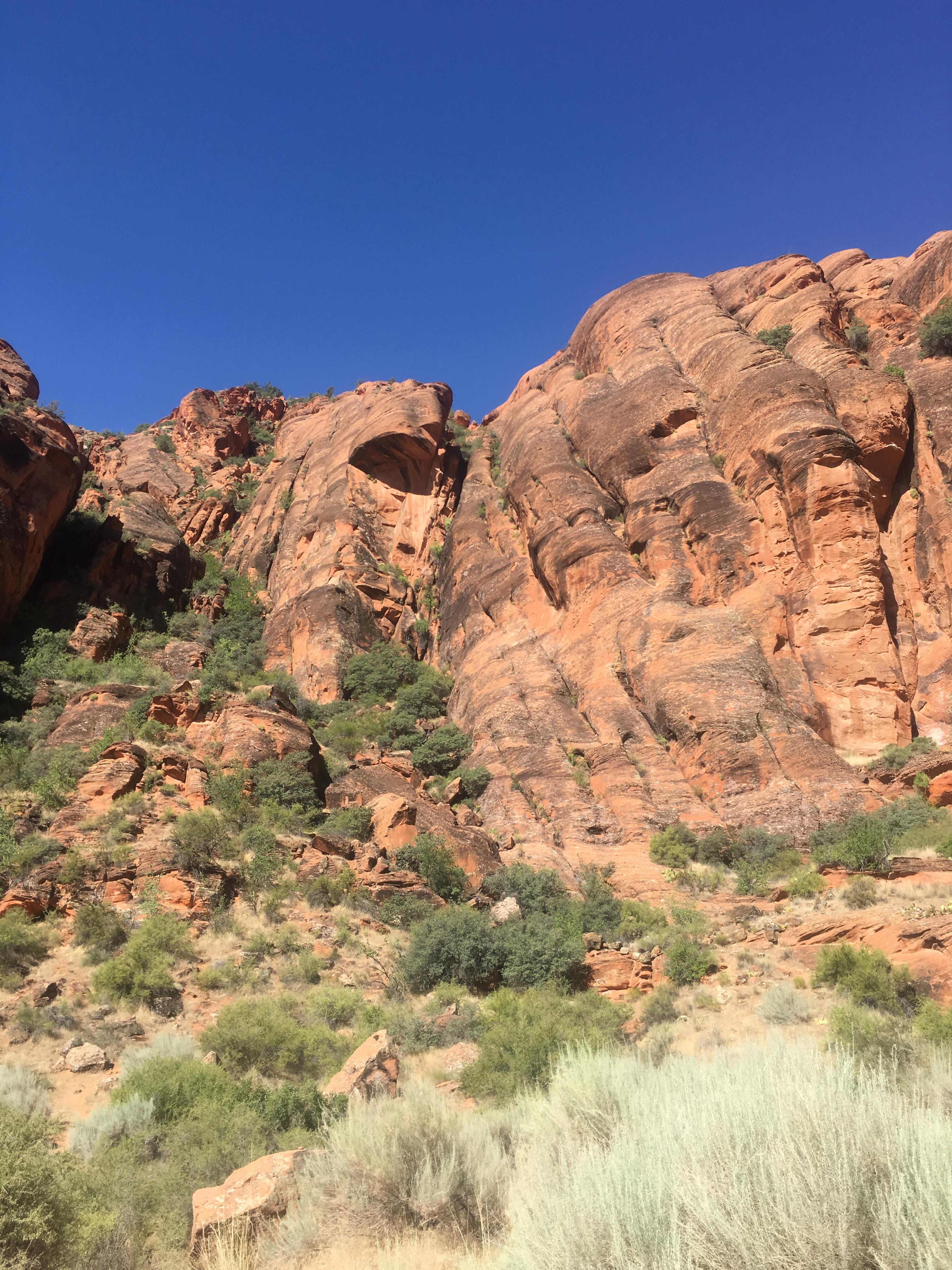 Red Reef trail - Hike near Hurricane, Utah - Free Arenas